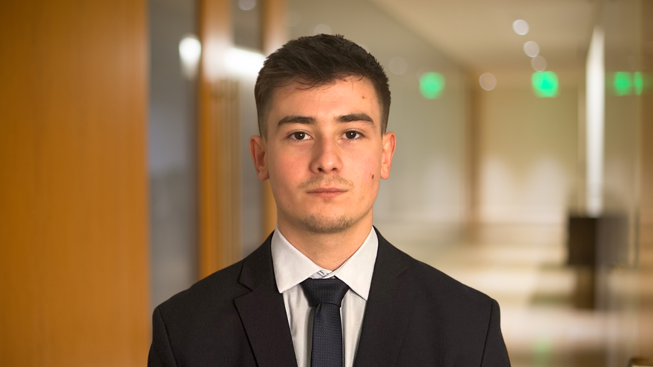 Matt Farrell | Consultant | Ocorian